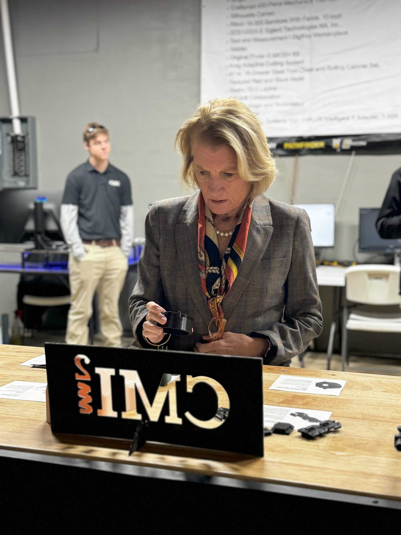 Sen. Shelley Moore Capito Visits CMI2 Clay County Facility - CMI2